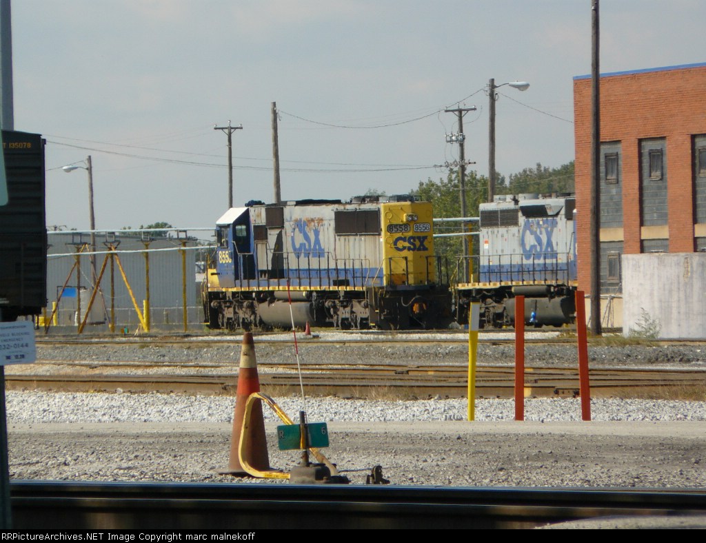 CSX 8558